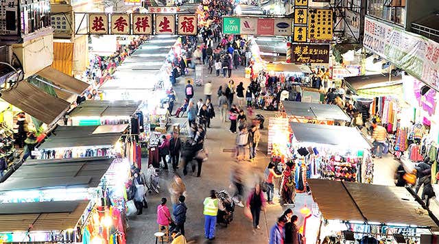 Ladies Market - One of Hong Kong's most important markets